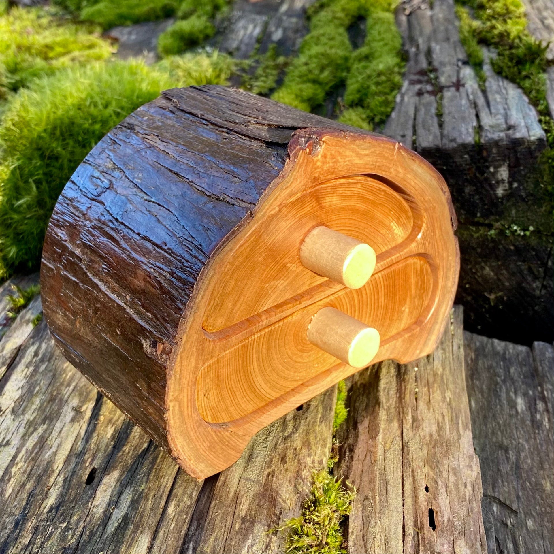 Little Wood Log with Drawers | Myrtlewood Factory Outlet Garibaldi